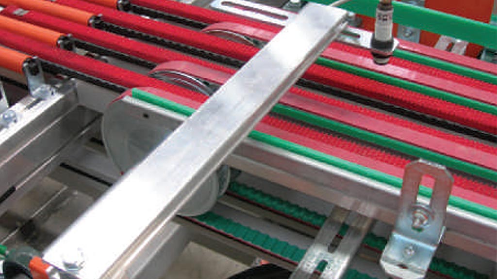 MCT – Machine for loading/unloading baskets for tiles, with gripper ...